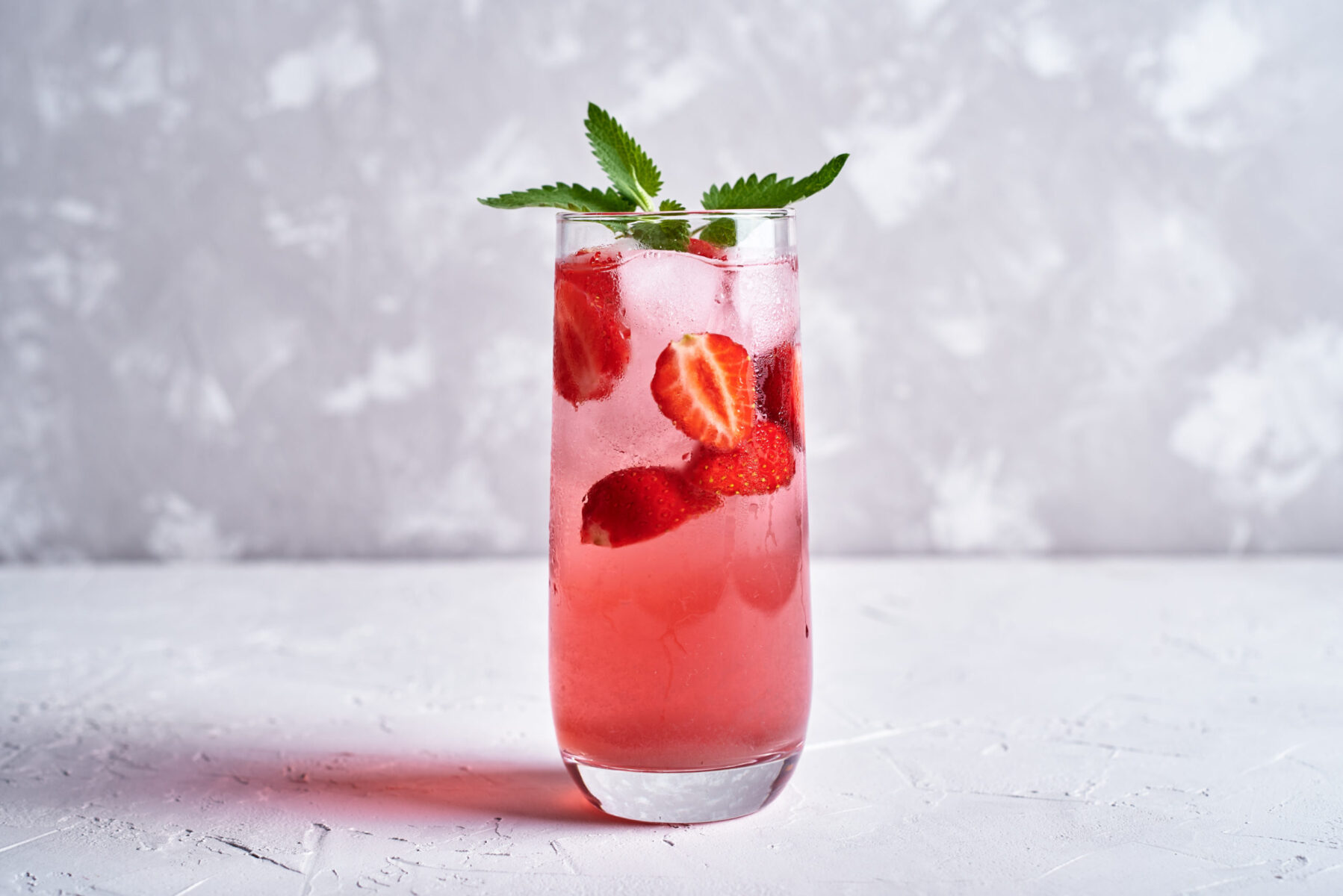 Citrus Strawberry Mocktail | Red Mountain Weight Loss