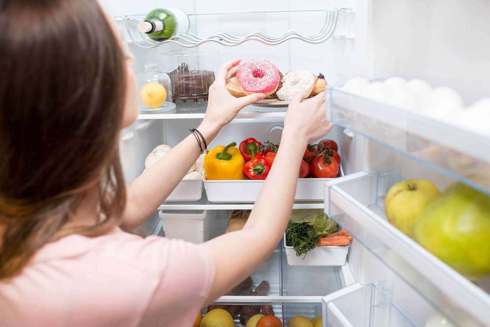 Midnight Snacks: How to Stop Snacking at Night | Red Mountain Weight Loss